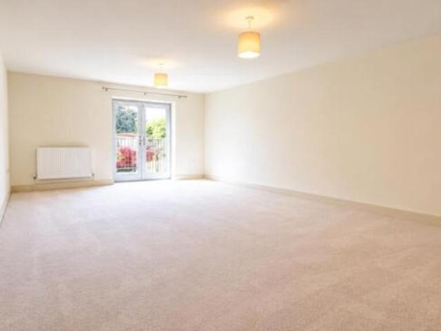 2 bedroom apartment for sale in Idsworth Court, Basingstoke, Hampshire, RG24
