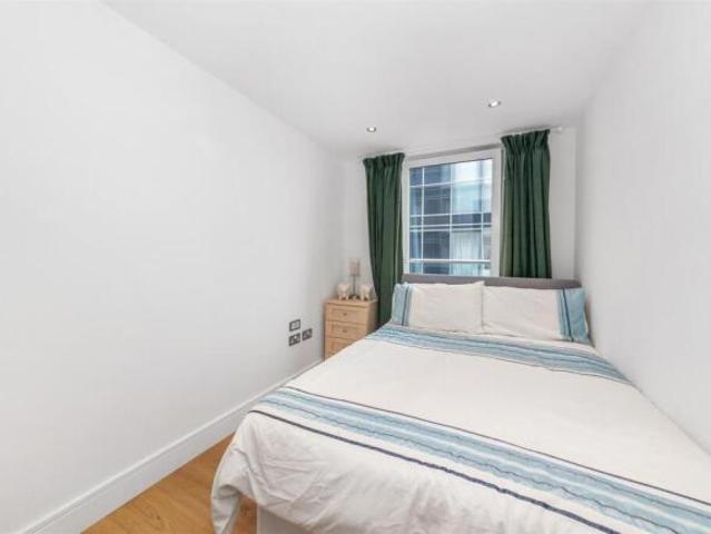 2 bedroom apartment for sale in Imperial Mansions, Victoria Parade, Greenwich, London SE10