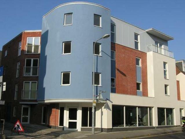 2 Bedroom Apartment For Sale In Ipswich, Suffolk