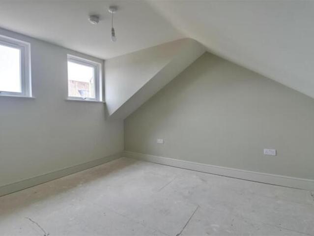 2 bedroom apartment for sale in Juniper Gardens, Southsea, PO5