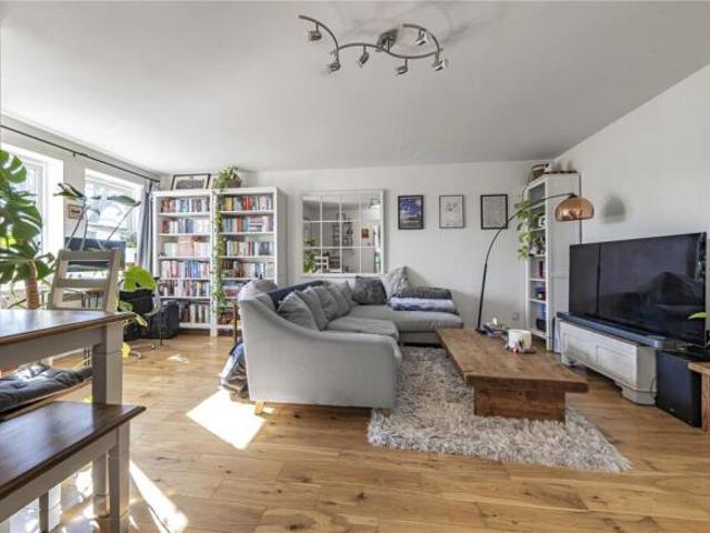 2 bedroom apartment for sale in John Archer Way, London, SW18