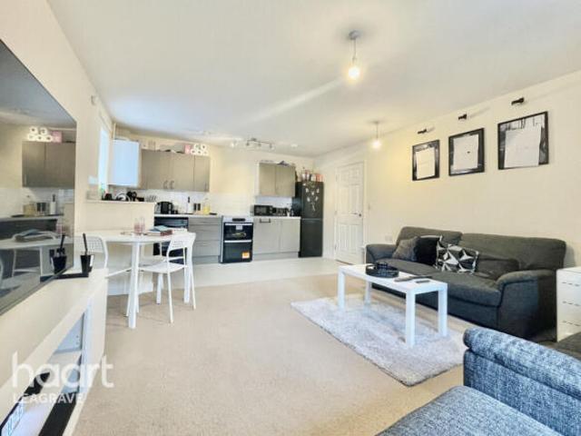 2 bedroom apartment for sale in Jonathan Henry Place, Luton, LU4