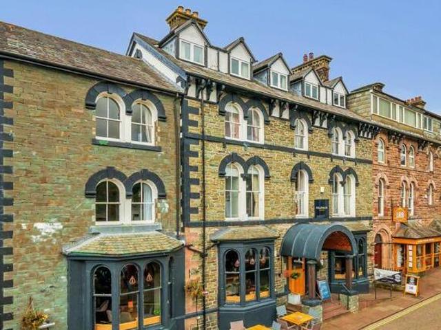 2 Bedroom Apartment For Sale In Keswick, Cumbria