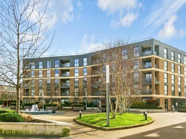 2 Bedroom Apartment For Sale In Kew, Surrey