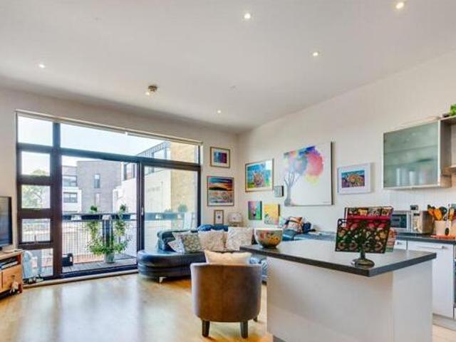 2 Bedroom Apartment For Sale In Kimberley Road, London