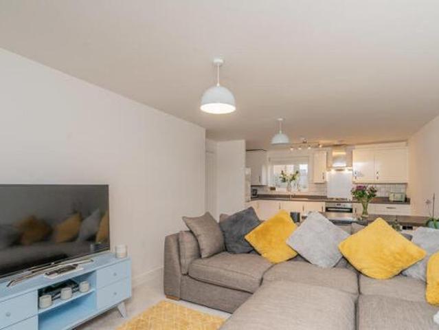 2 Bedroom Apartment For Sale In Kingsmead