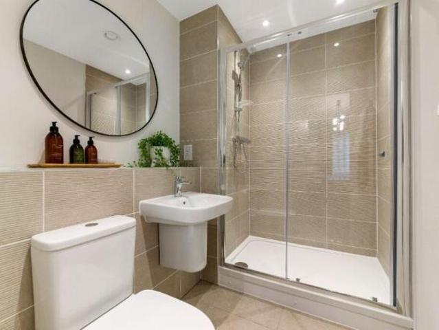 2 bedroom apartment for sale in Kingsmead Road, Canterbury, CT1 1JX, CT1