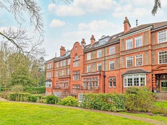 2 Bedroom Apartment For Sale In Kingswood