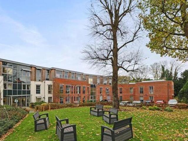 2 Bedroom Apartment For Sale In Kingston Road, Raynes Park