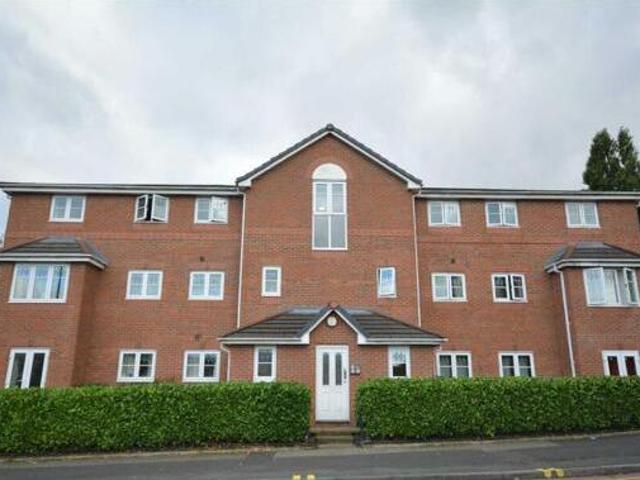 2 Bedroom Apartment For Sale In Kitt Green, Wigan