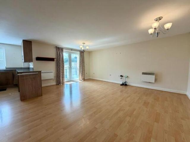 2 bedroom apartment for sale in Knightsbridge Court, Gosforth, Newcastle upon Tyne, and Wear, NE3