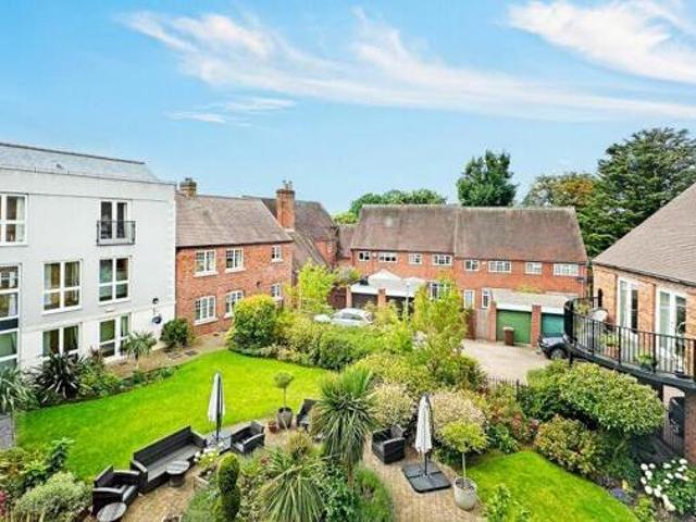 2 Bedroom Apartment For Sale In Knowle