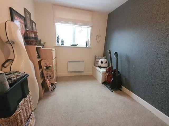 2 bedroom apartment for sale in Lawnhurst Avenue Wythenshawe Manchester M23
