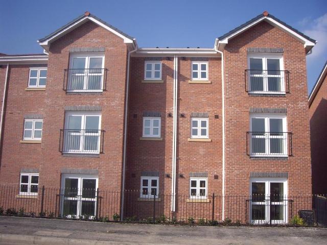 2 bedroom apartment for sale in Lavender Gardens, Warrington, Cheshire, WA5