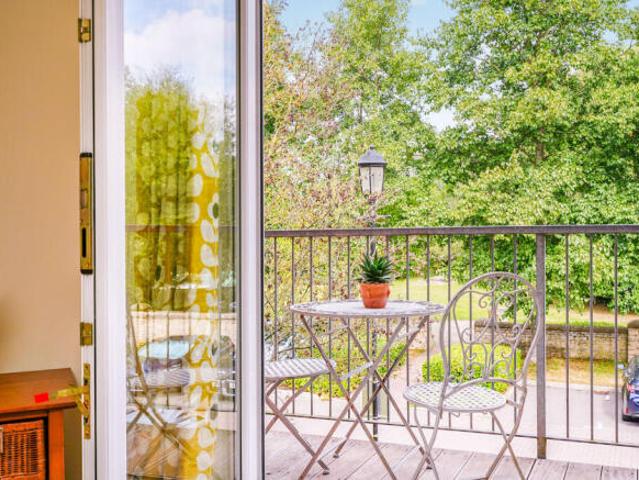 2 bedroom apartment for sale in Leander Way, Rivermead Park, Oxford, OX1