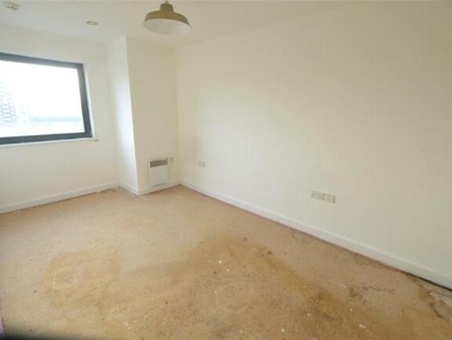 2 bedroom apartment for sale in Leeds Street, Liverpool, Merseyside, L3