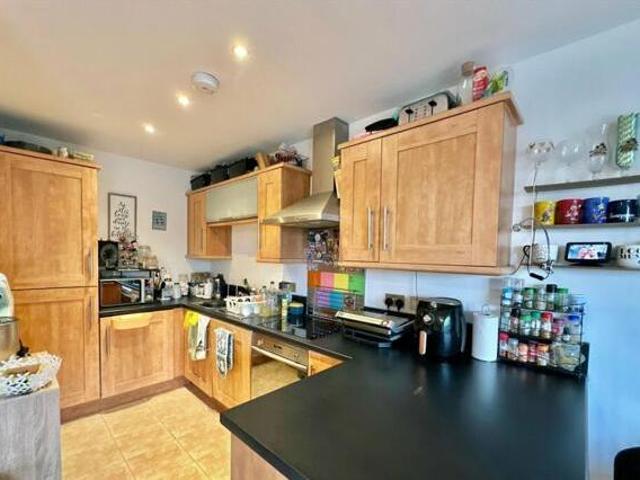 2 Bedroom Apartment For Sale In Leicester