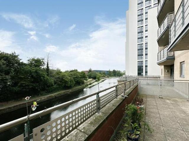 2 Bedroom Apartment For Sale In Leicester