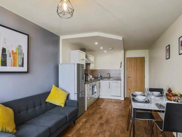 2 Bedroom Apartment For Sale In Leicester