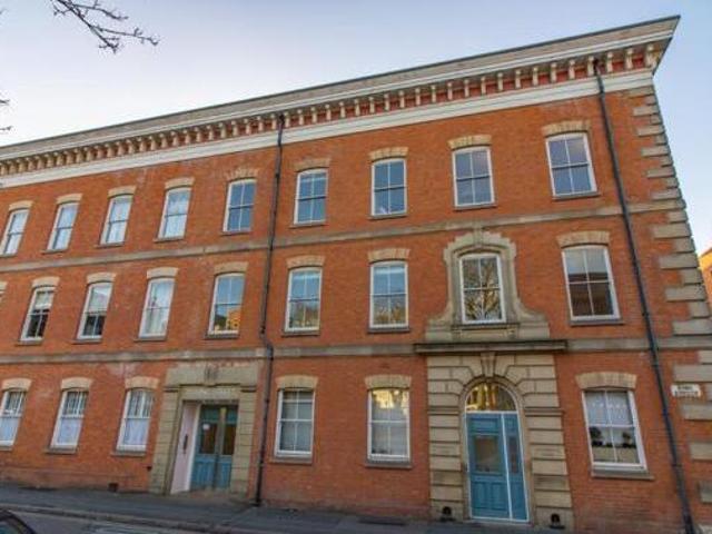 2 Bedroom Apartment For Sale In Leicester