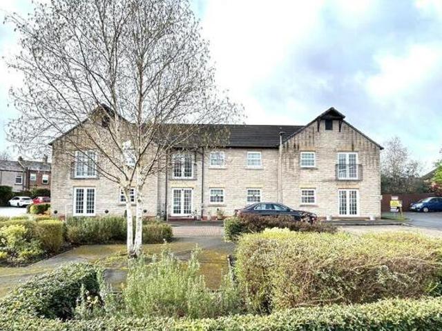 2 Bedroom Apartment For Sale In Leigh, Greater Manchester