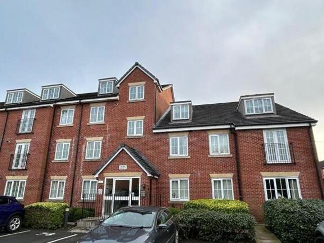 2 Bedroom Apartment For Sale In Leigh, Greater Manchester