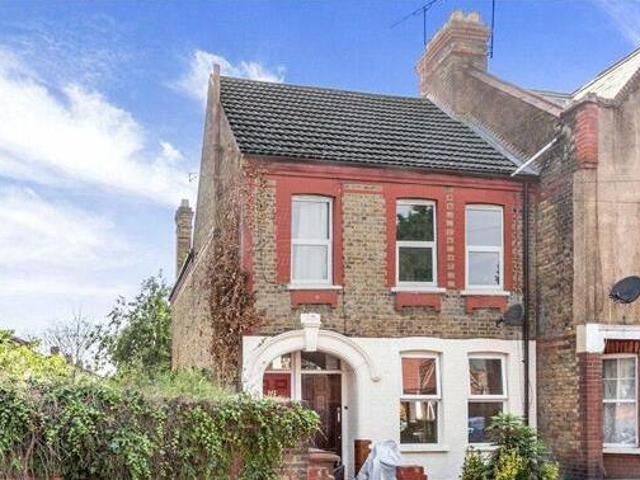 2 Bedroom Apartment For Sale In Leyton