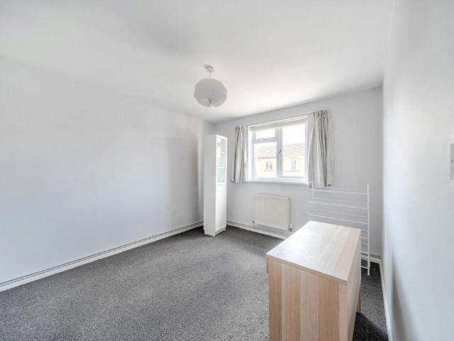 2 bedroom apartment for sale in Lime Walk, Headington, Oxford, Oxfordshire, OX3