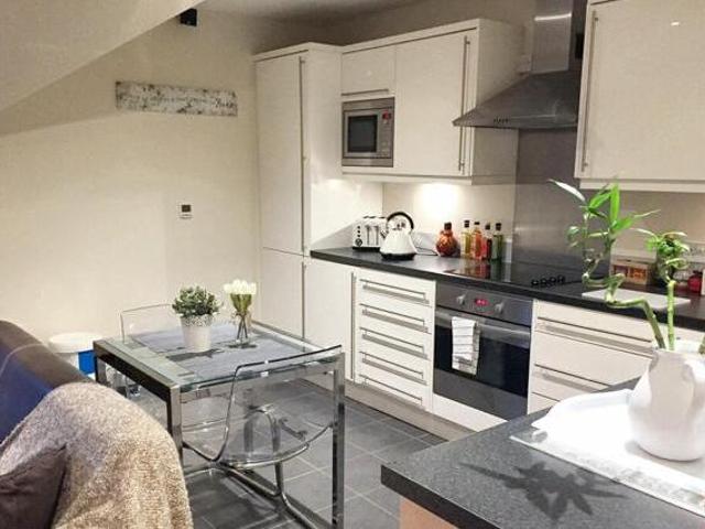 2 Bedroom Apartment For Sale In Lime Tree Court Grimescar Road