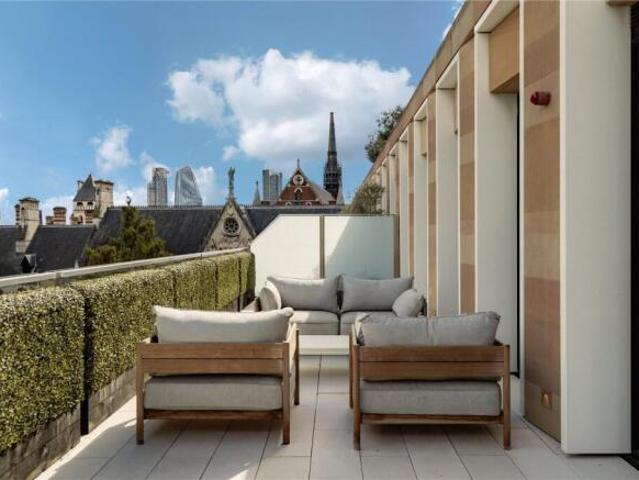 2 bedroom apartment for sale in Lincoln Square, Lincoln’s Inn Fields, London, WC2A