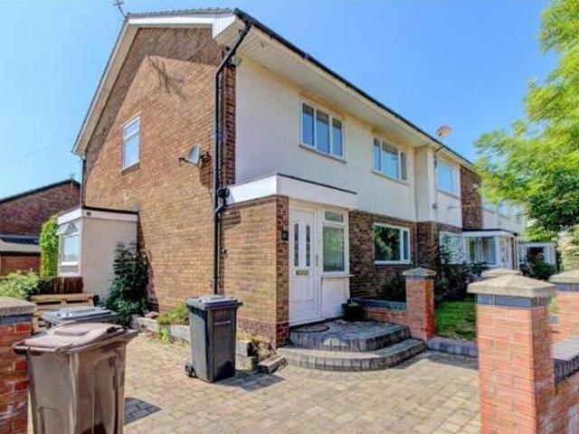 2 Bedroom Apartment For Sale In Litherland, Merseyside