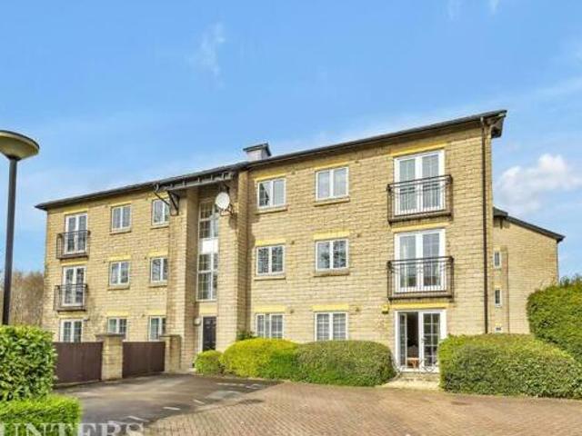 2 Bedroom Apartment For Sale In Littleborough