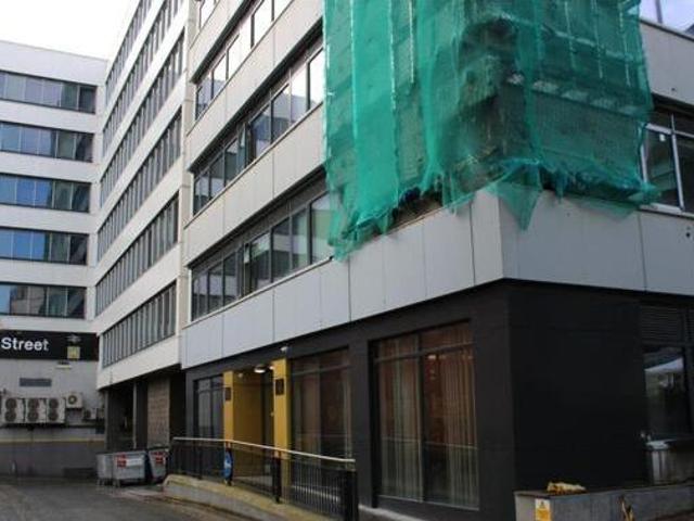 2 Bedroom Apartment For Sale In Liverpool