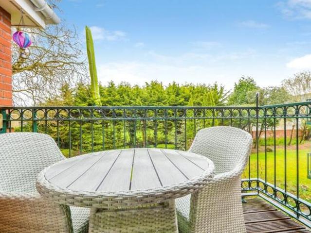 2 bedroom apartment for sale in Llantrisant Road, Llandaff, Cardiff, CF5