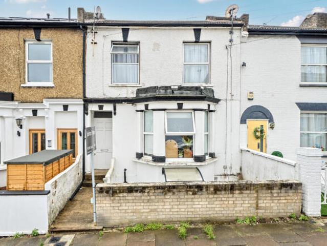 2 bedroom apartment for sale in Llanover Road, Woolwich, SE18