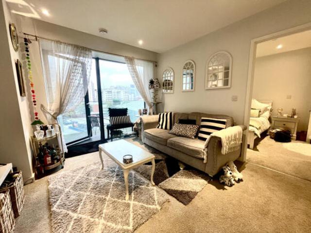2 bedroom apartment for sale in Local Blackfriars, Block B, Salford, M3 7DA, M3
