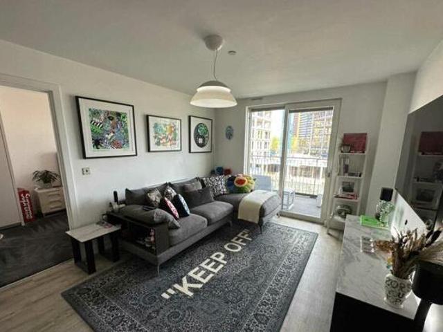 2 Bedroom Apartment For Sale In Lockside Lane