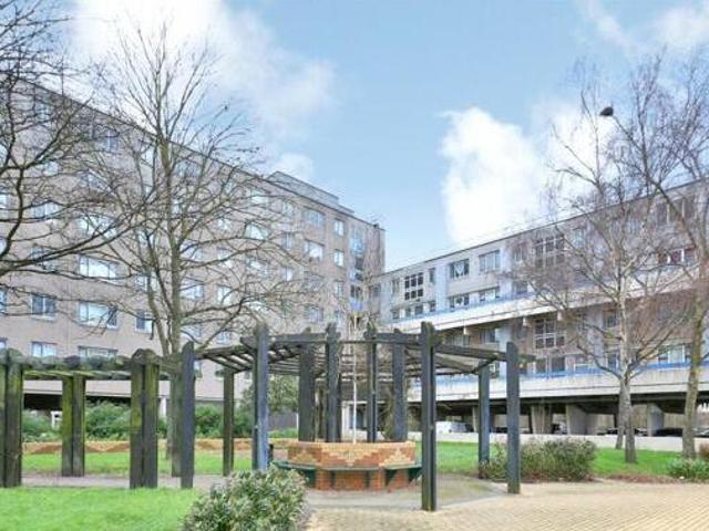 2 Bedroom Apartment For Sale In London