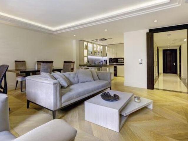 2 Bedroom Apartment For Sale In London