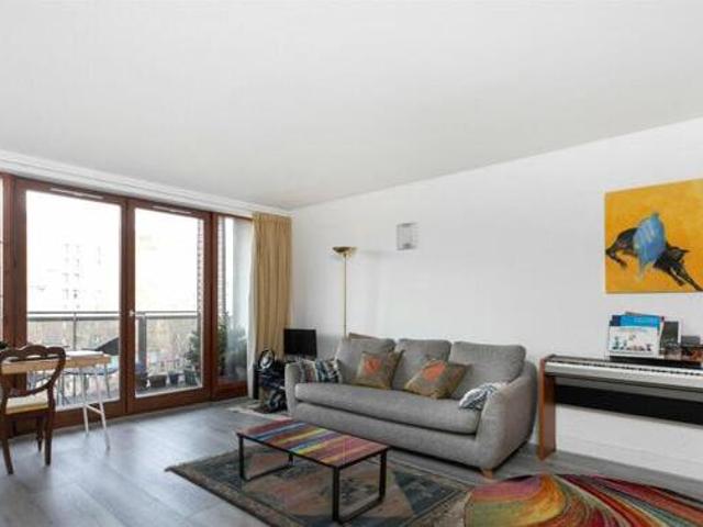 2 Bedroom Apartment For Sale In London