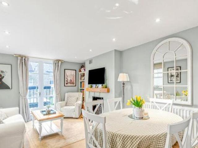2 Bedroom Apartment For Sale In London