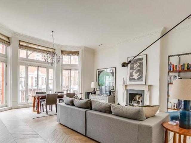 2 Bedroom Apartment For Sale In London