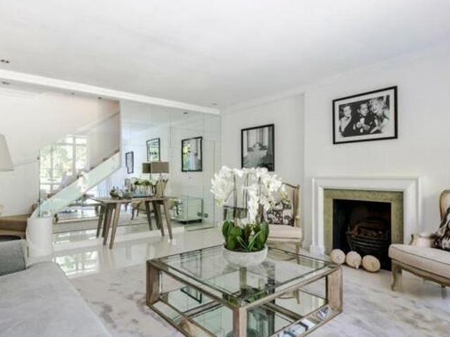 2 Bedroom Apartment For Sale In London