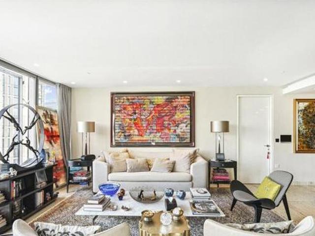 2 Bedroom Apartment For Sale In London