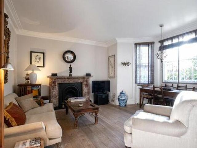 2 Bedroom Apartment For Sale In London