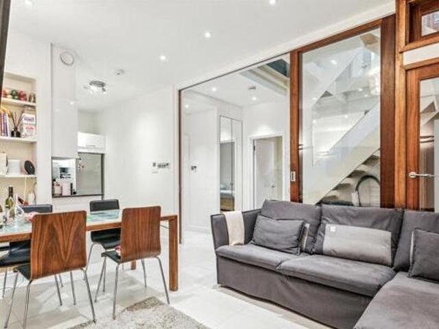2 Bedroom Apartment For Sale In London