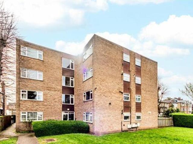 2 Bedroom Apartment For Sale In London