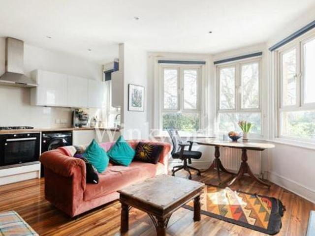 2 Bedroom Apartment For Sale In London