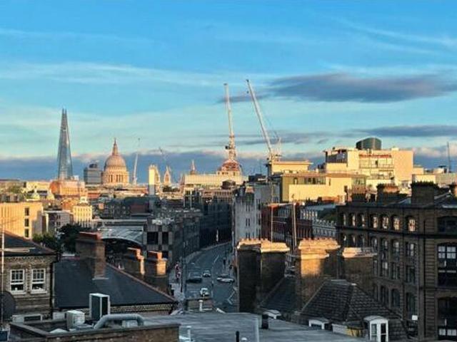 2 Bedroom Apartment For Sale In London