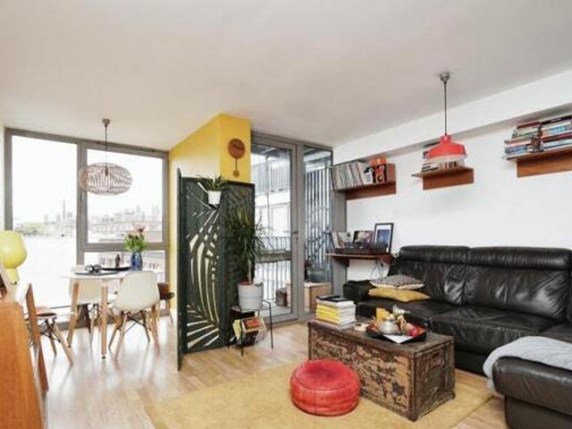 2 Bedroom Apartment For Sale In London